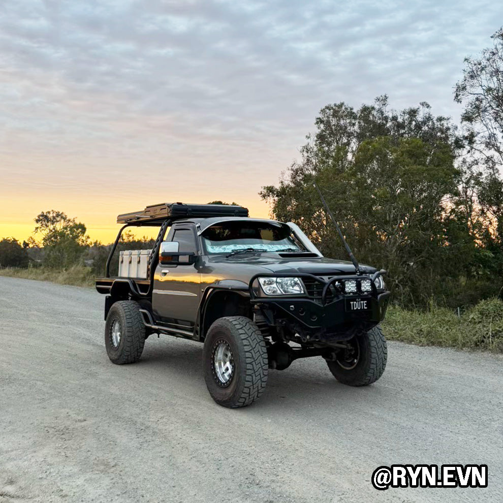 Stealth Black Solar Screens GU Patrol Ute – MAKS Caravan Centre