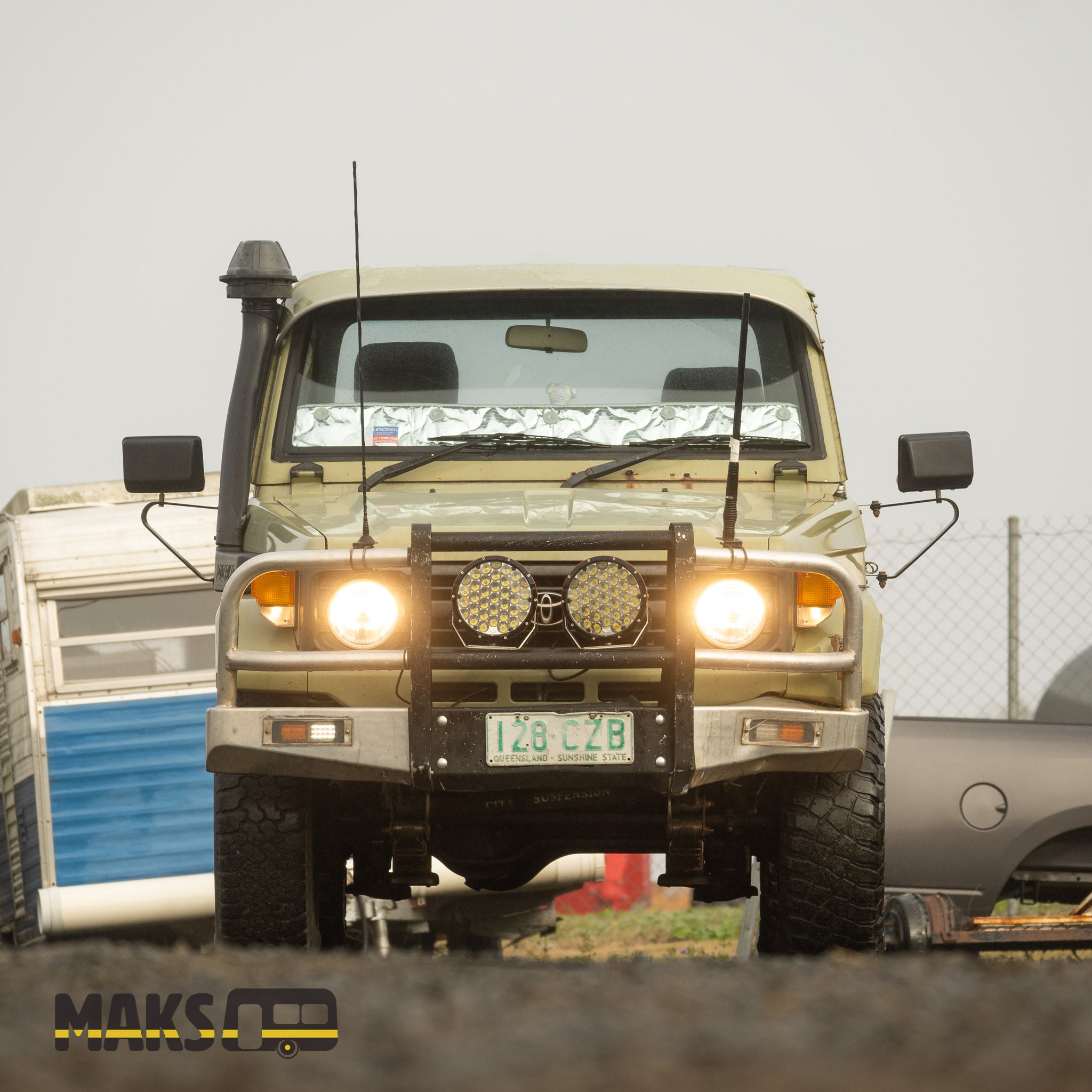 Solar Screens Dash Shade to Suit 75 Series – MAKS Caravan Centre